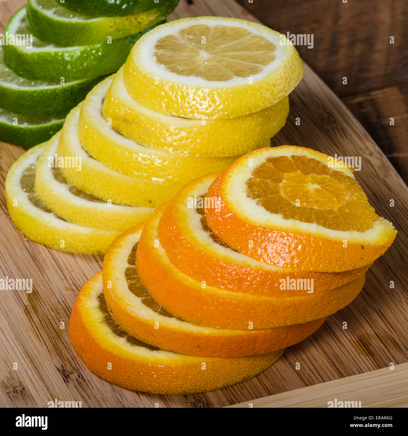 Lime and lemon stacks hi-res stock photography and images - Alamy