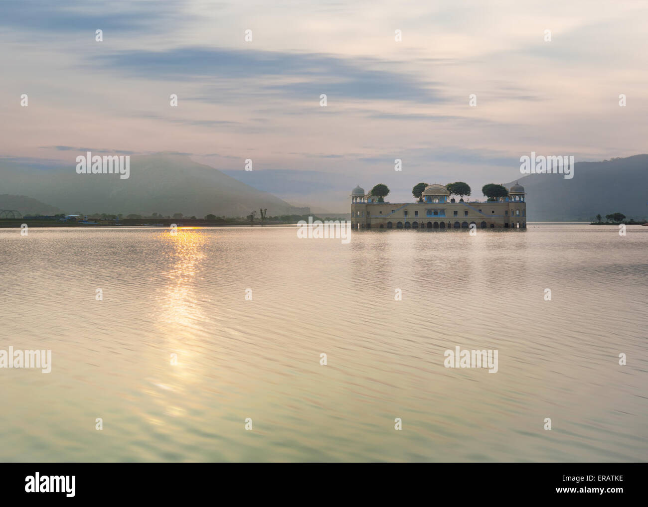 Underwater palace hi-res stock photography and images - Alamy