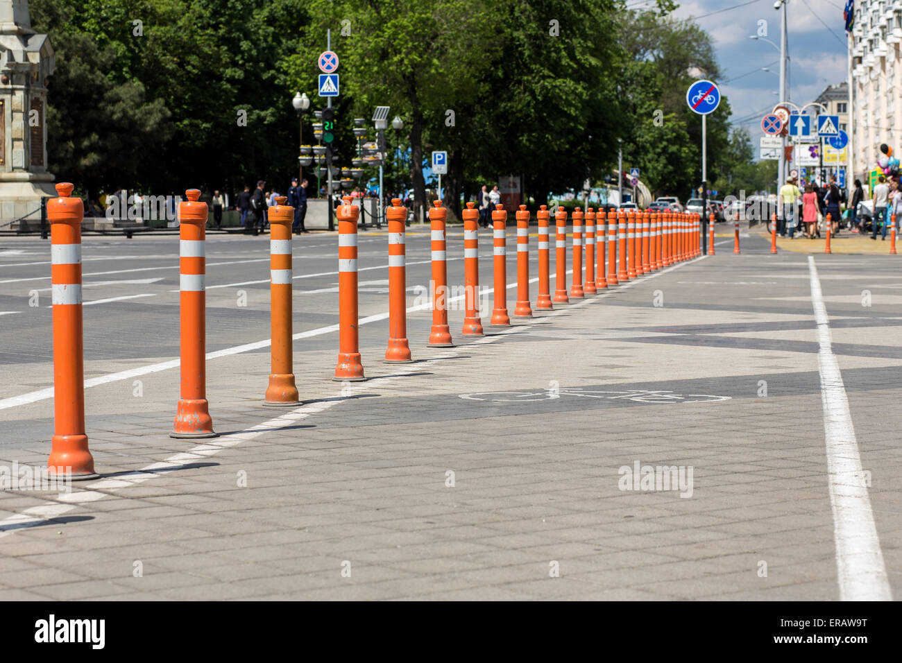 Bicycle road sign painted on the pavement Stock Photo - Alamy