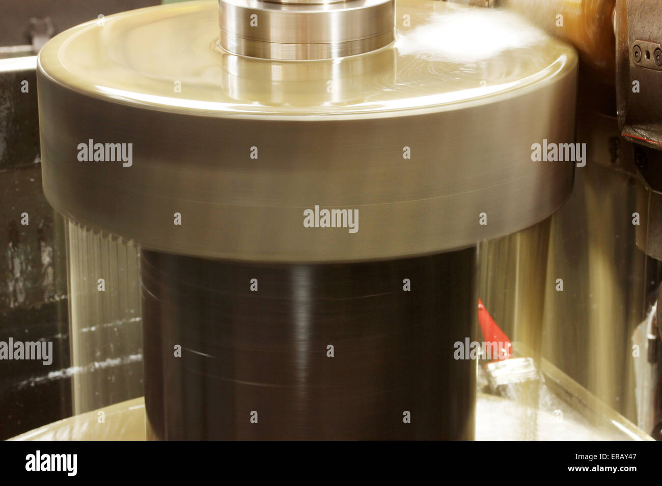 Cylindrical robot hi-res stock photography and images - Alamy
