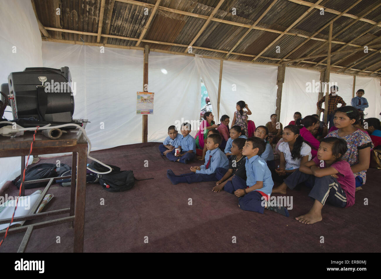Students watching movie classroom hi-res stock photography and images ...