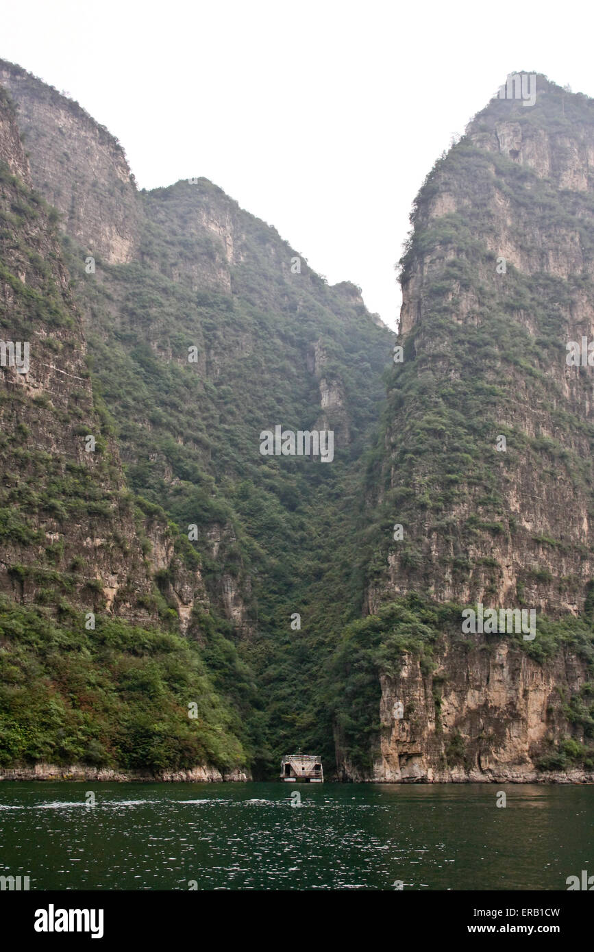 Steep high cliffs and the river at the bottom of the gorge Stock Photo ...