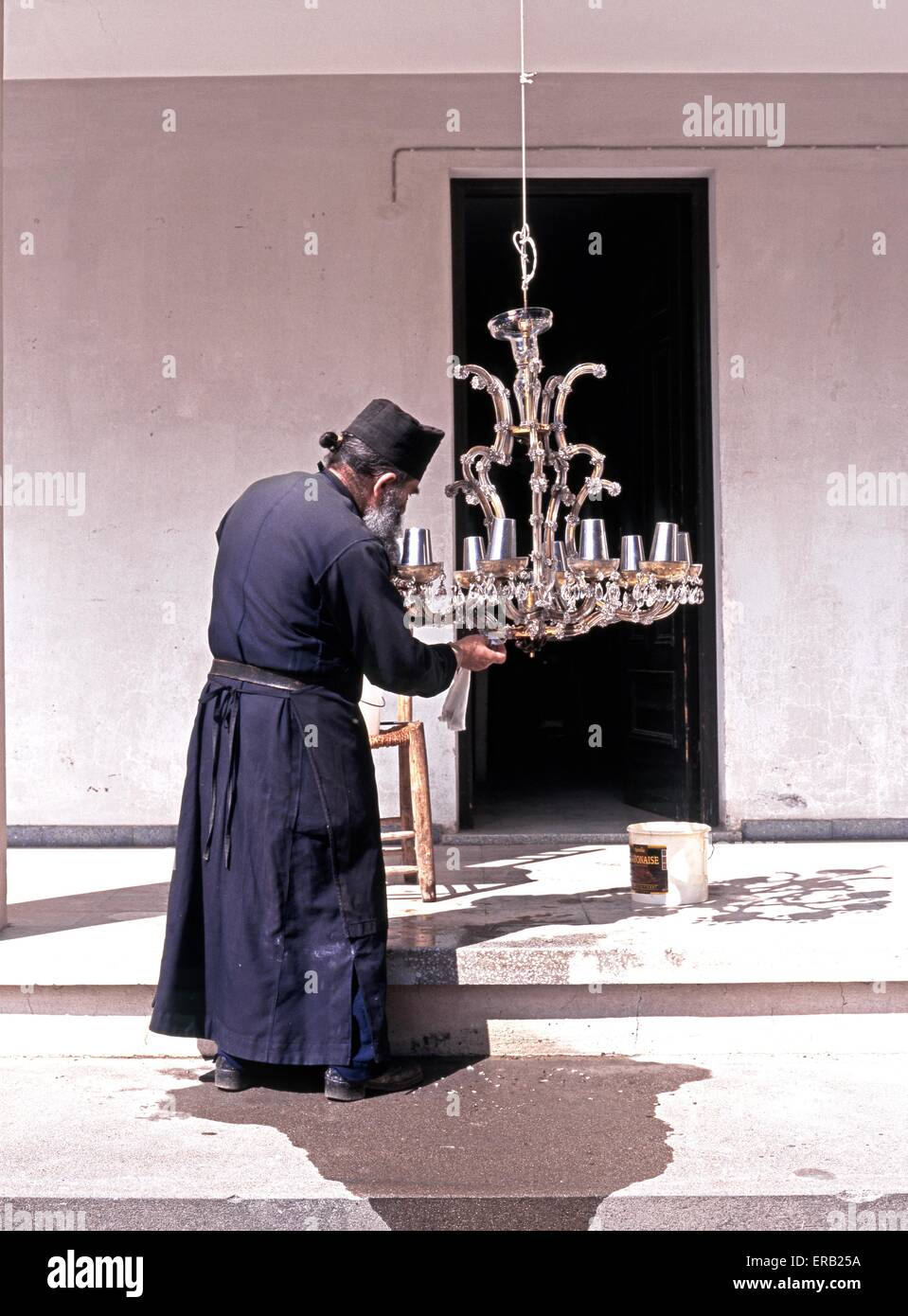 Cleaning church hi-res stock photography and images - Alamy
