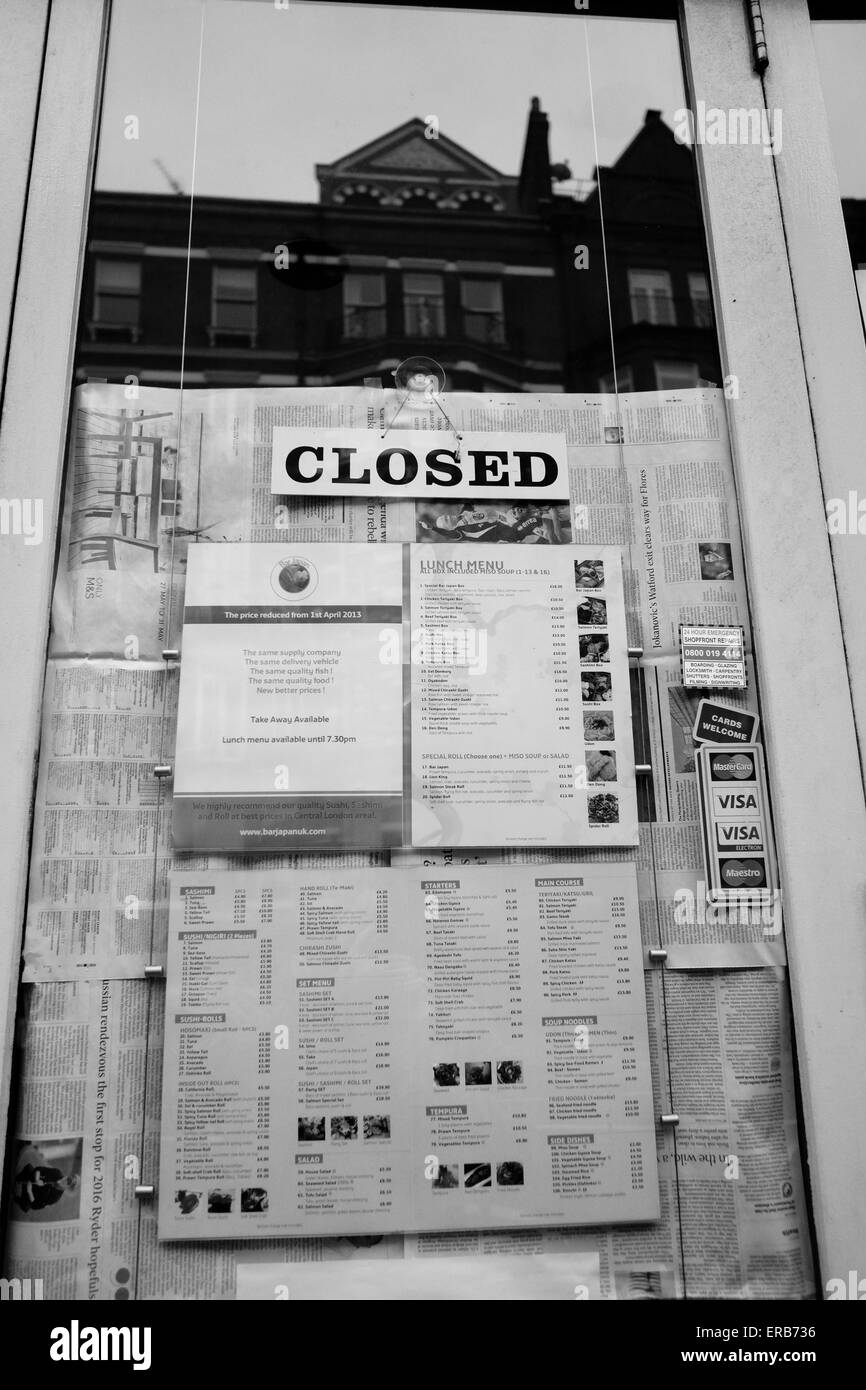 Restaurant closed sign Black and White Stock Photos & Images - Alamy