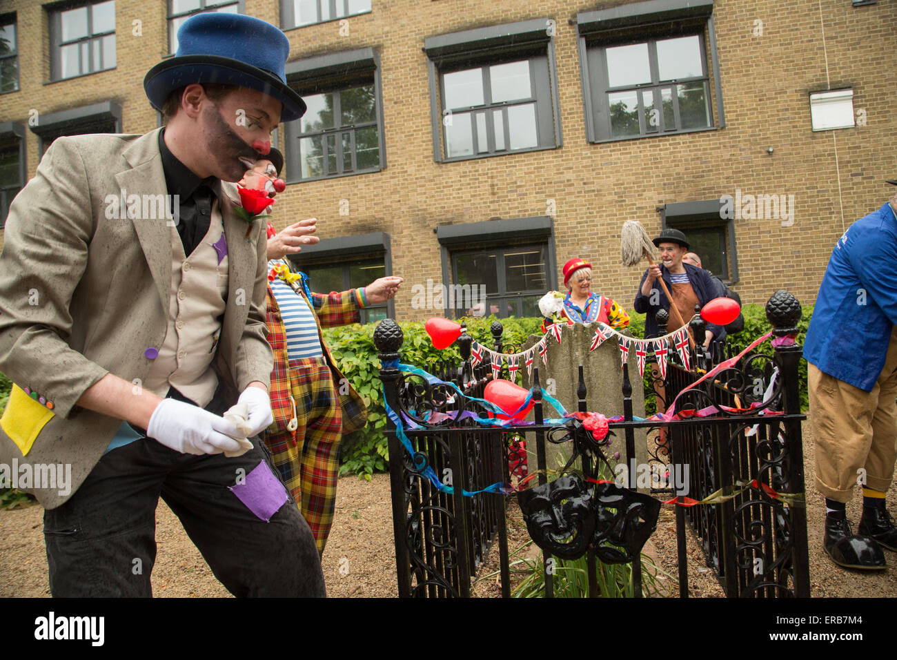 Clowns memorial hi-res stock photography and images - Alamy