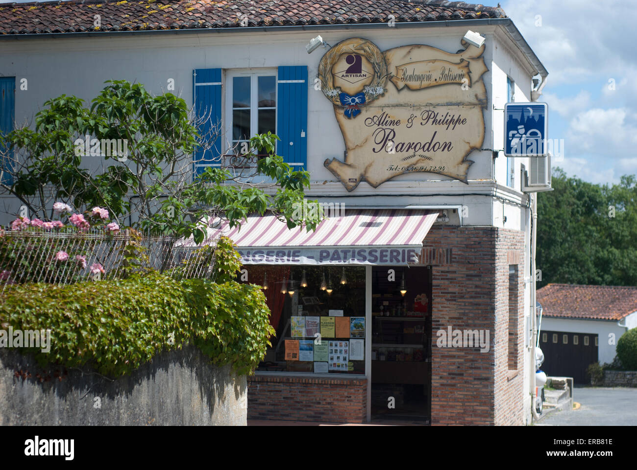 Boulangerie patisserie hi-res stock photography and images - Alamy