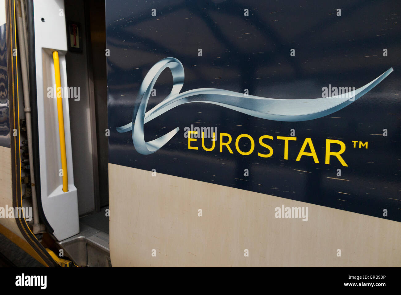 New / current (2015) Eurostar logo on a train at Gare Du Nord ...