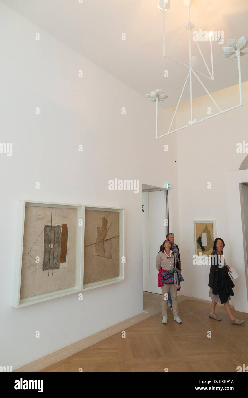 Paintings by pablo picasso hi-res stock photography and images - Alamy