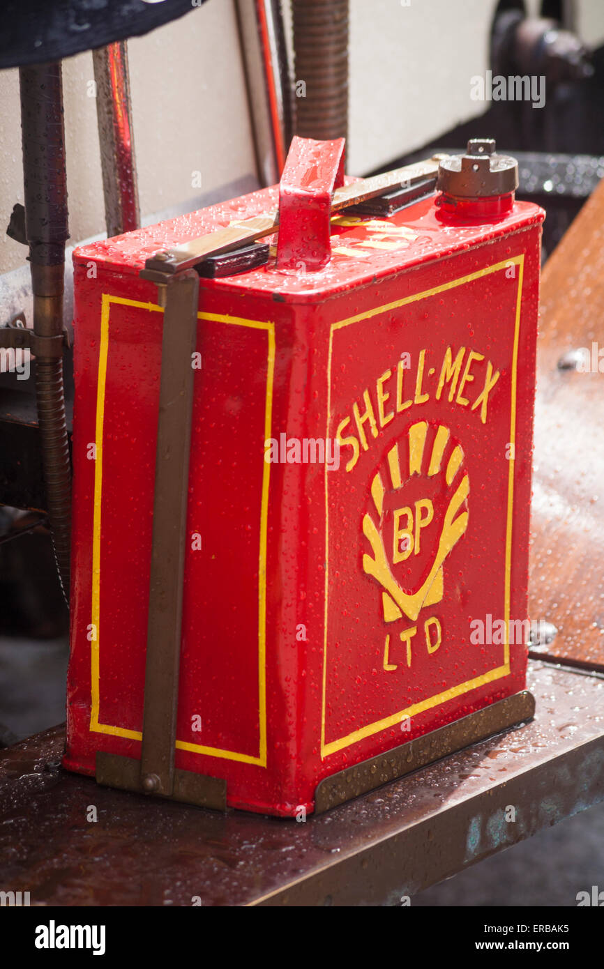 Shell Mex And Bp High Resolution Stock Photography and Images - Alamy