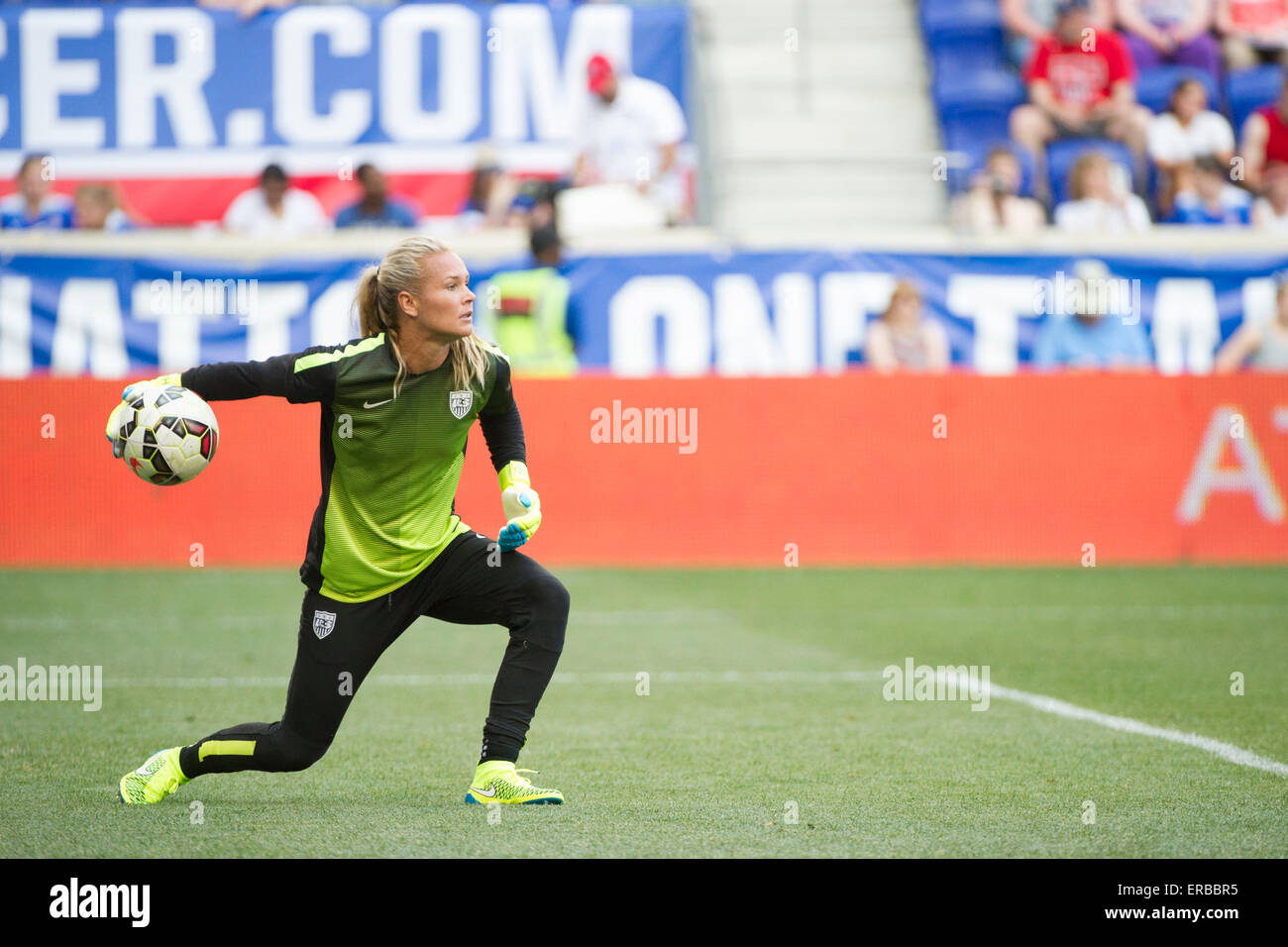 May 30, 2015: USA Women's National Team goalkeeper Ashlyn Harris (18 ...