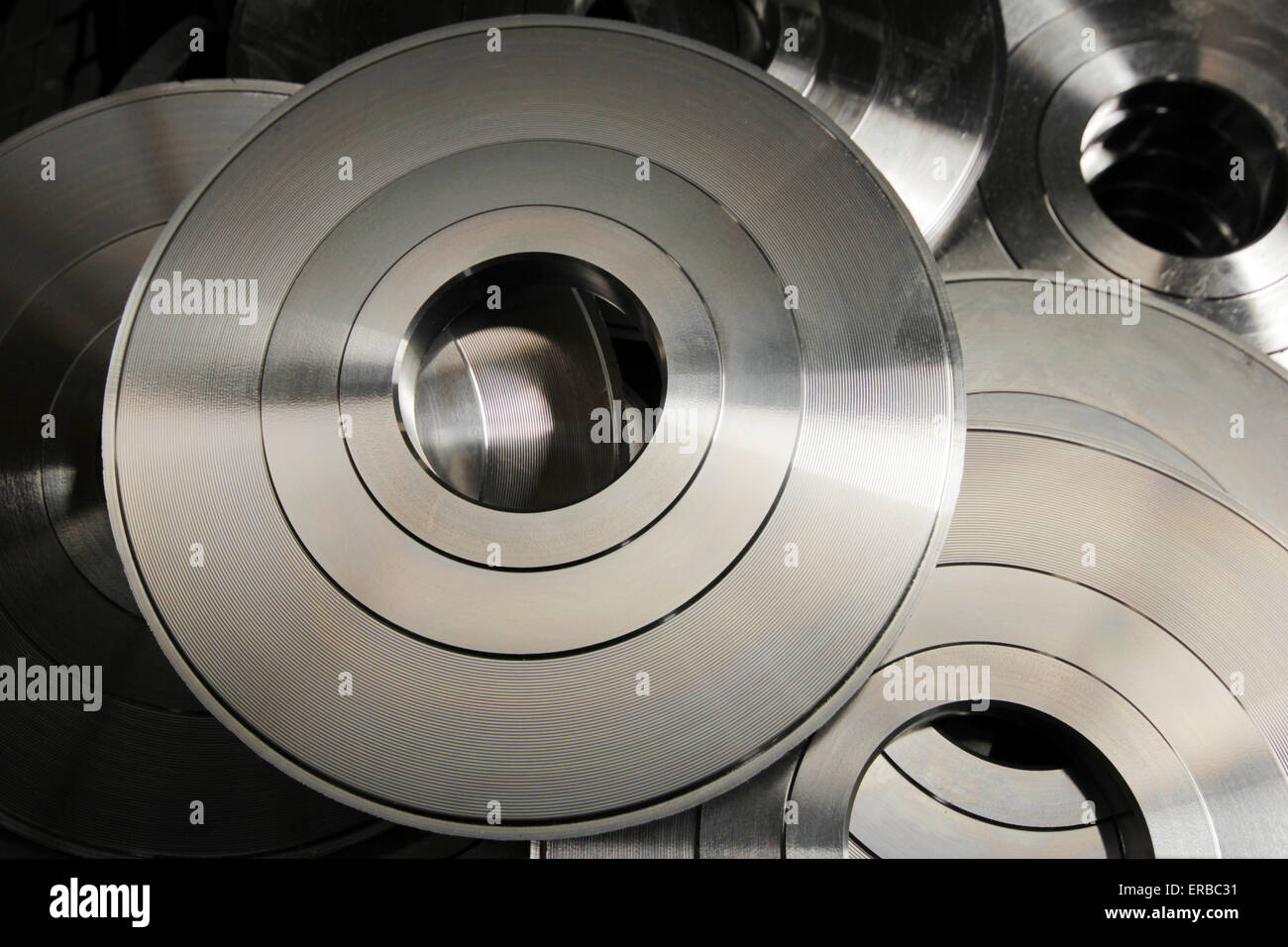 Hydraulic cylinder barrel hi-res stock photography and images - Alamy