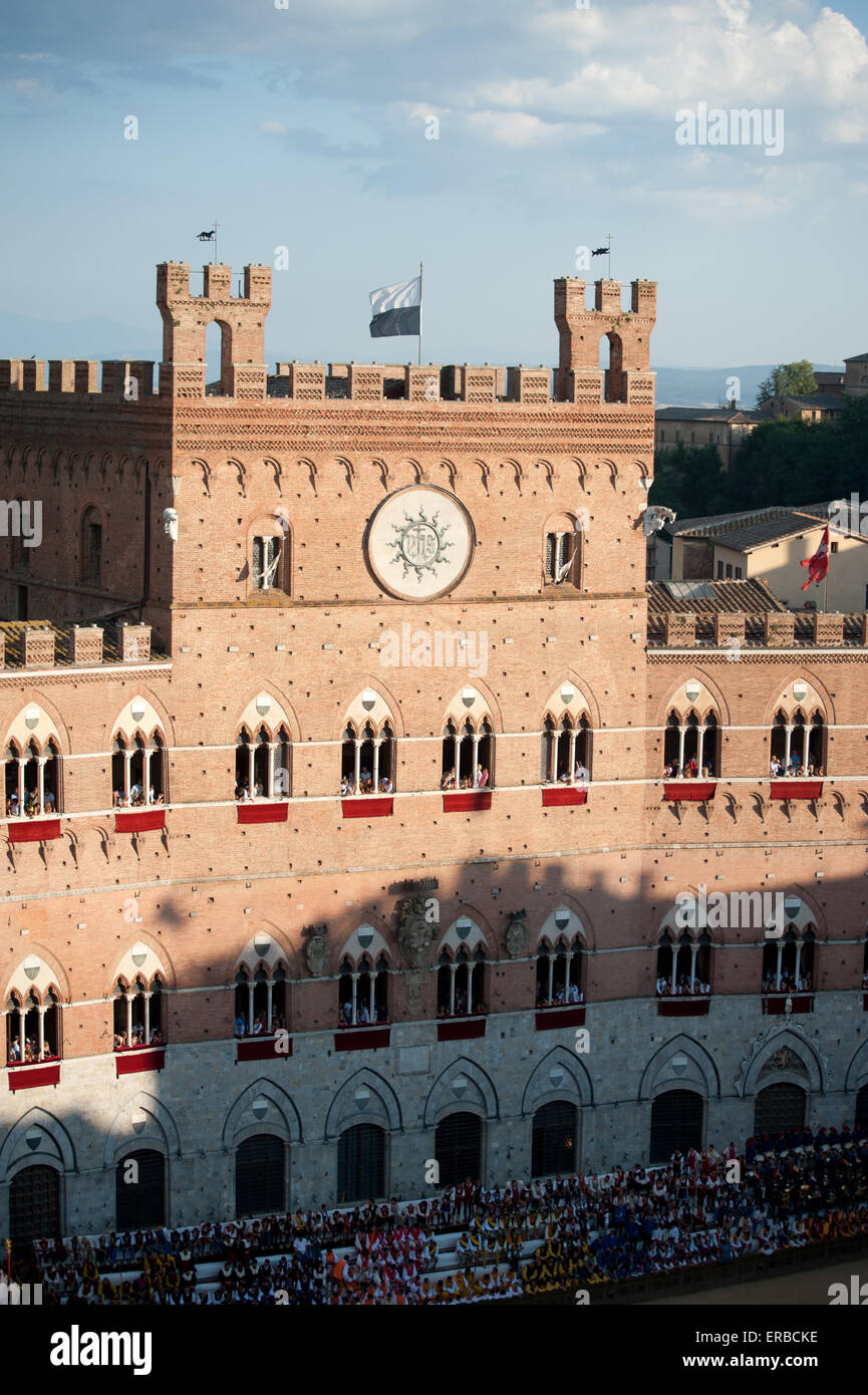 Palio start siena hi-res stock photography and images - Alamy