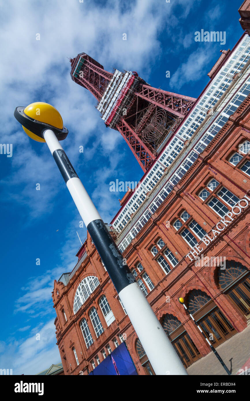 Blackpool, UK. 31st May, 2015. UK Weather: A breezy but sunny day in ...