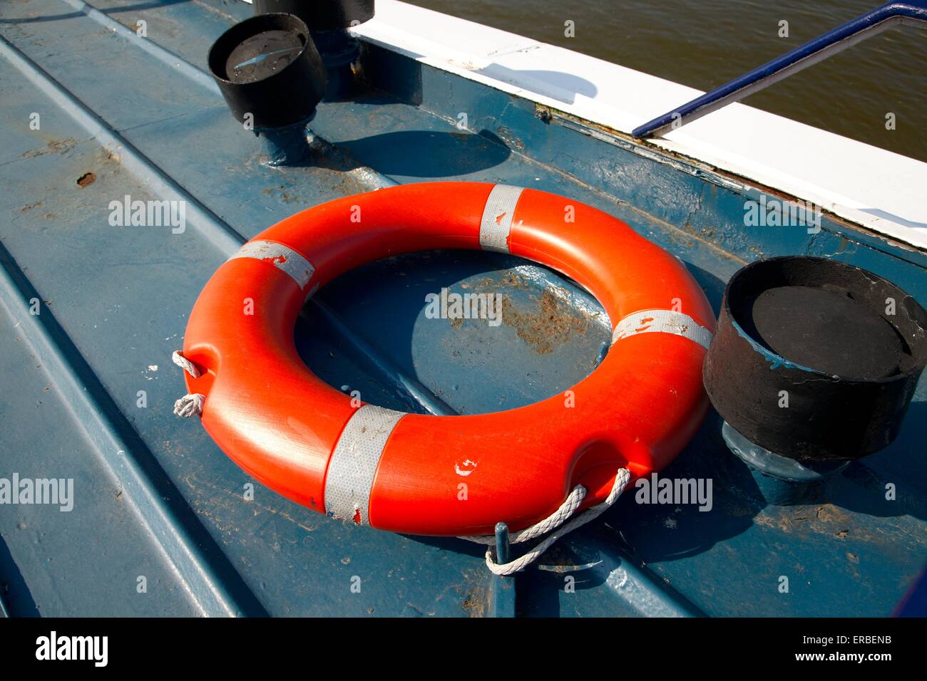 Deck lifebouy hi-res stock photography and images - Alamy
