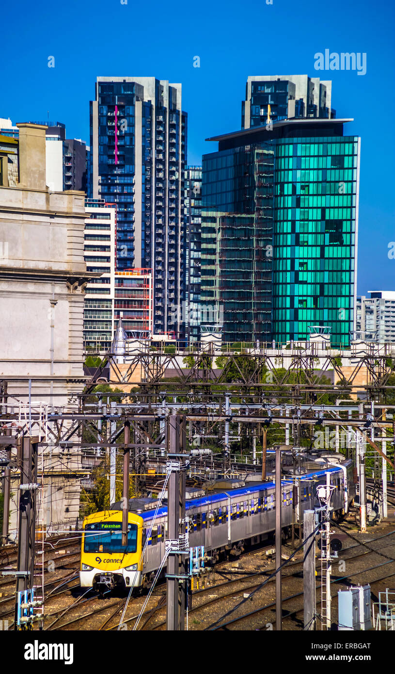Silver line train hi-res stock photography and images - Alamy