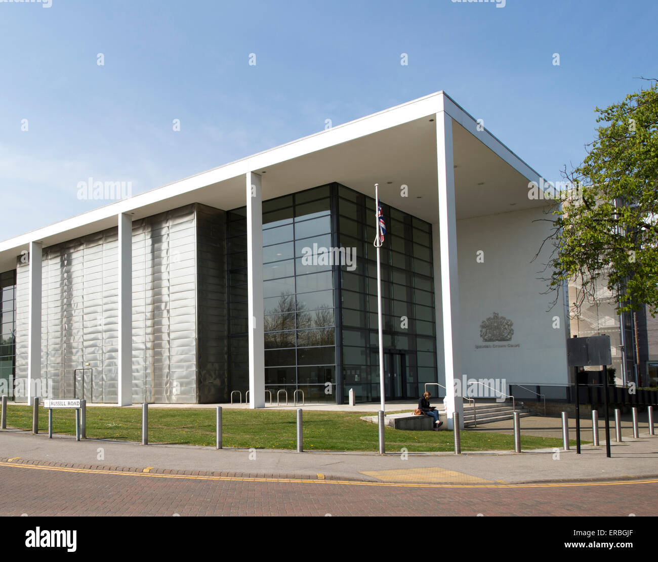 Crown court building hi-res stock photography and images - Alamy
