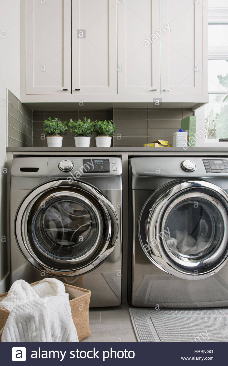 Water efficient washing machine hi-res stock photography and images - Alamy