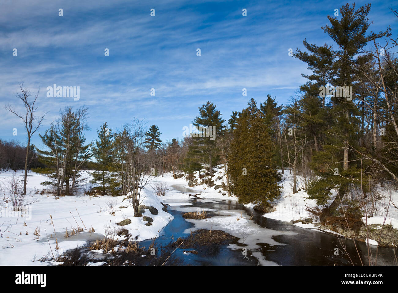 Ontario winter landscape hi-res stock photography and images - Alamy