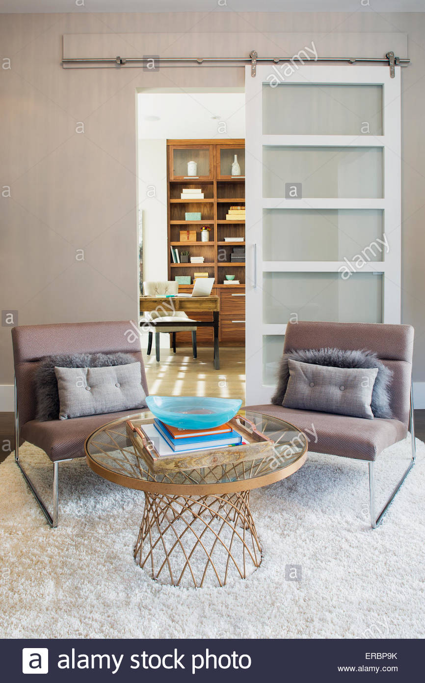 Sitting area hi-res stock photography and images - Alamy