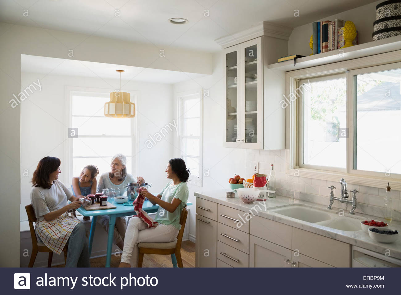 Making jam hi-res stock photography and images - Alamy