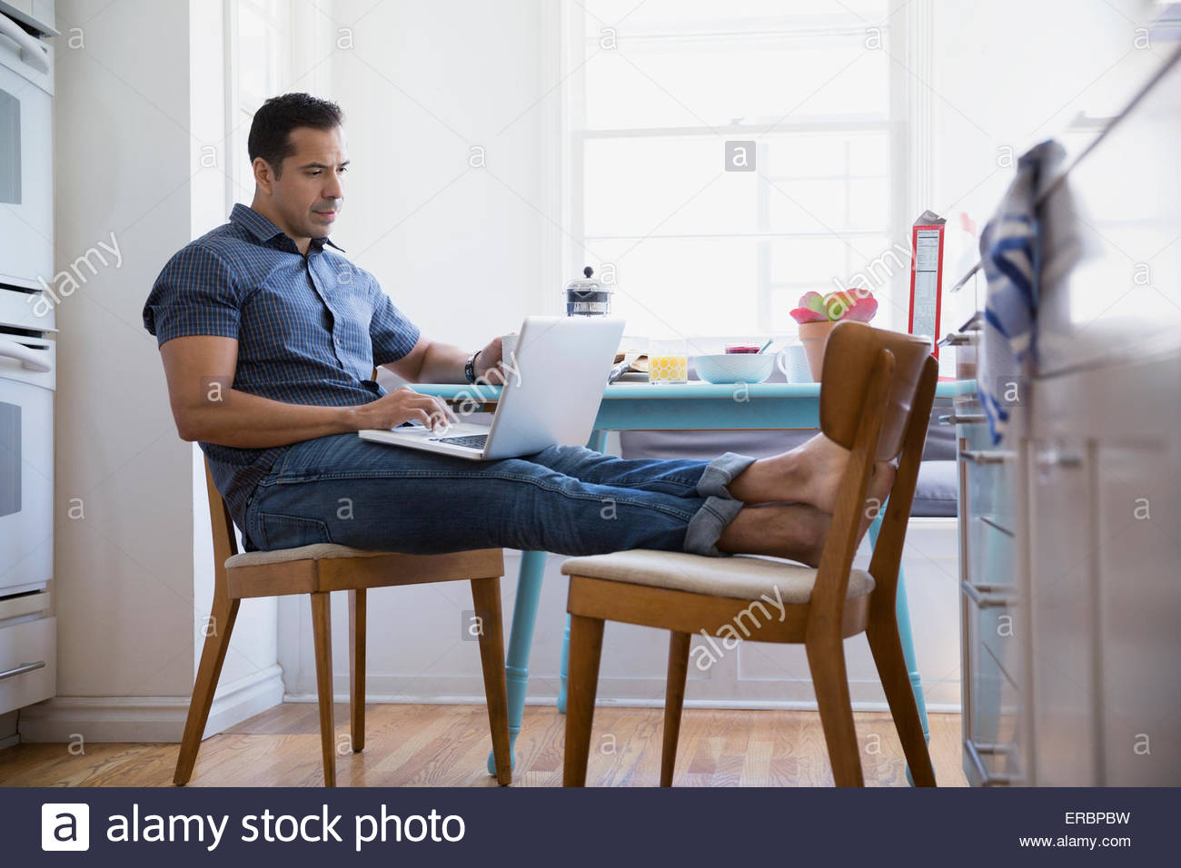 Using your feet hi-res stock photography and images - Alamy