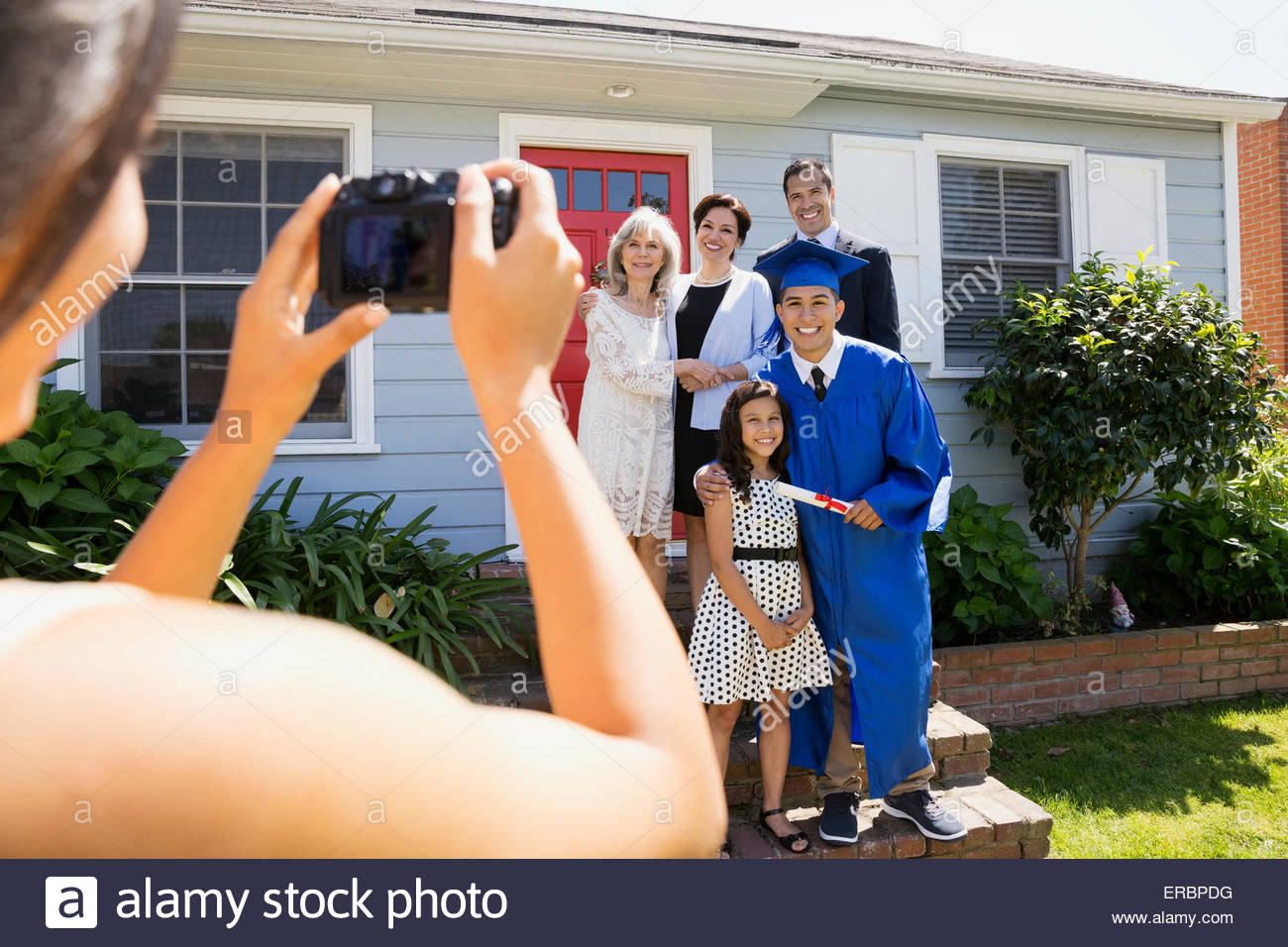 Asian american graduation family hi-res stock photography and images ...