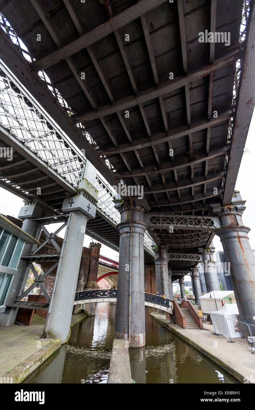Cast iron rib arch bridge over the Bridgewater Canal in Castlefield ...