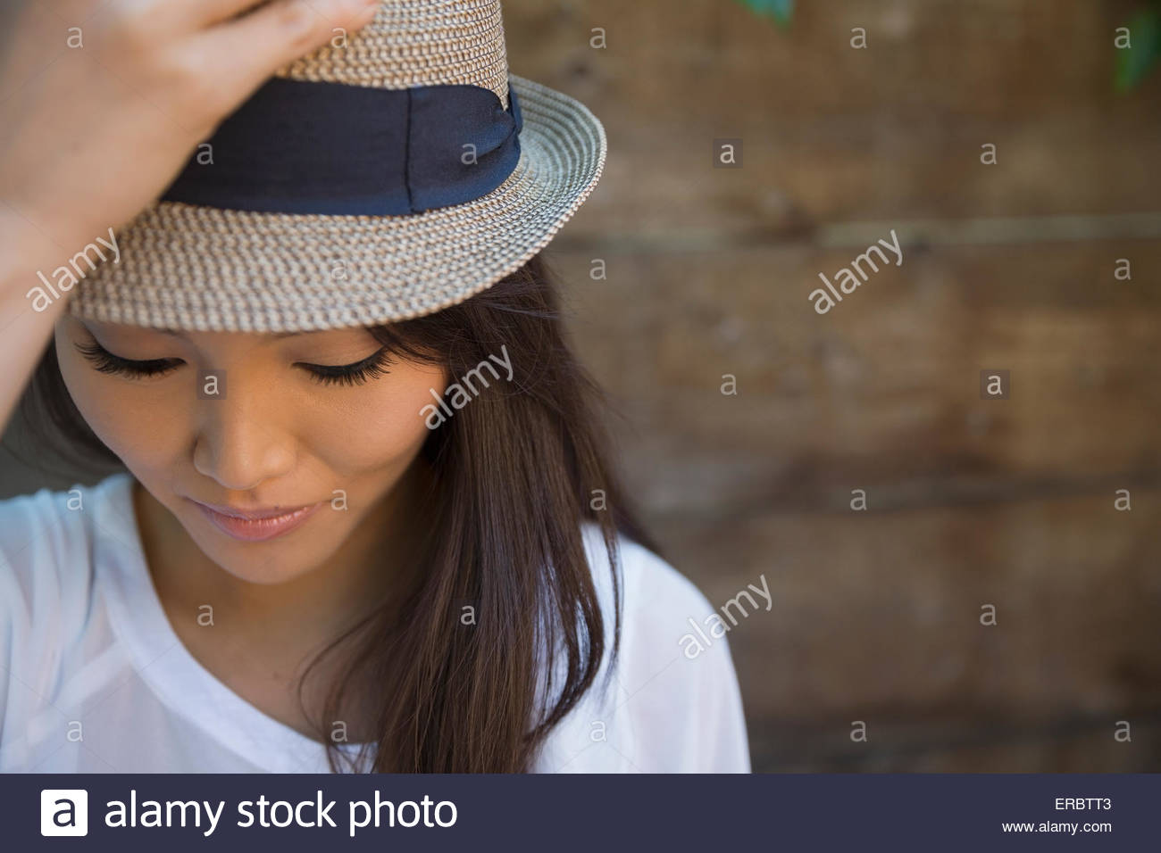 Korean woman portrait hi-res stock photography and images - Alamy