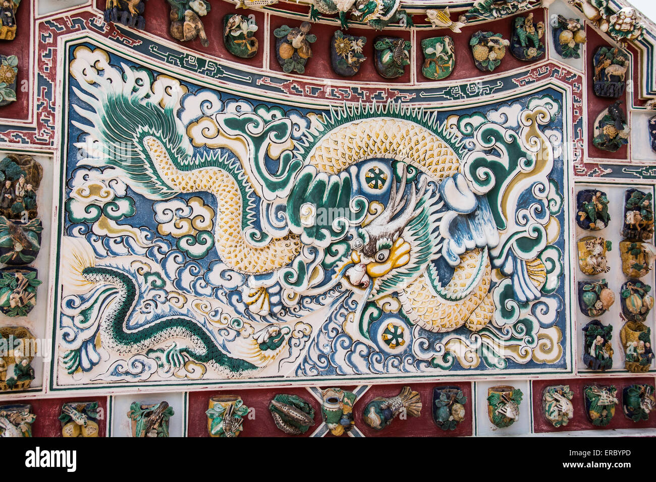 Carving in royal palace wall hi-res stock photography and images - Alamy