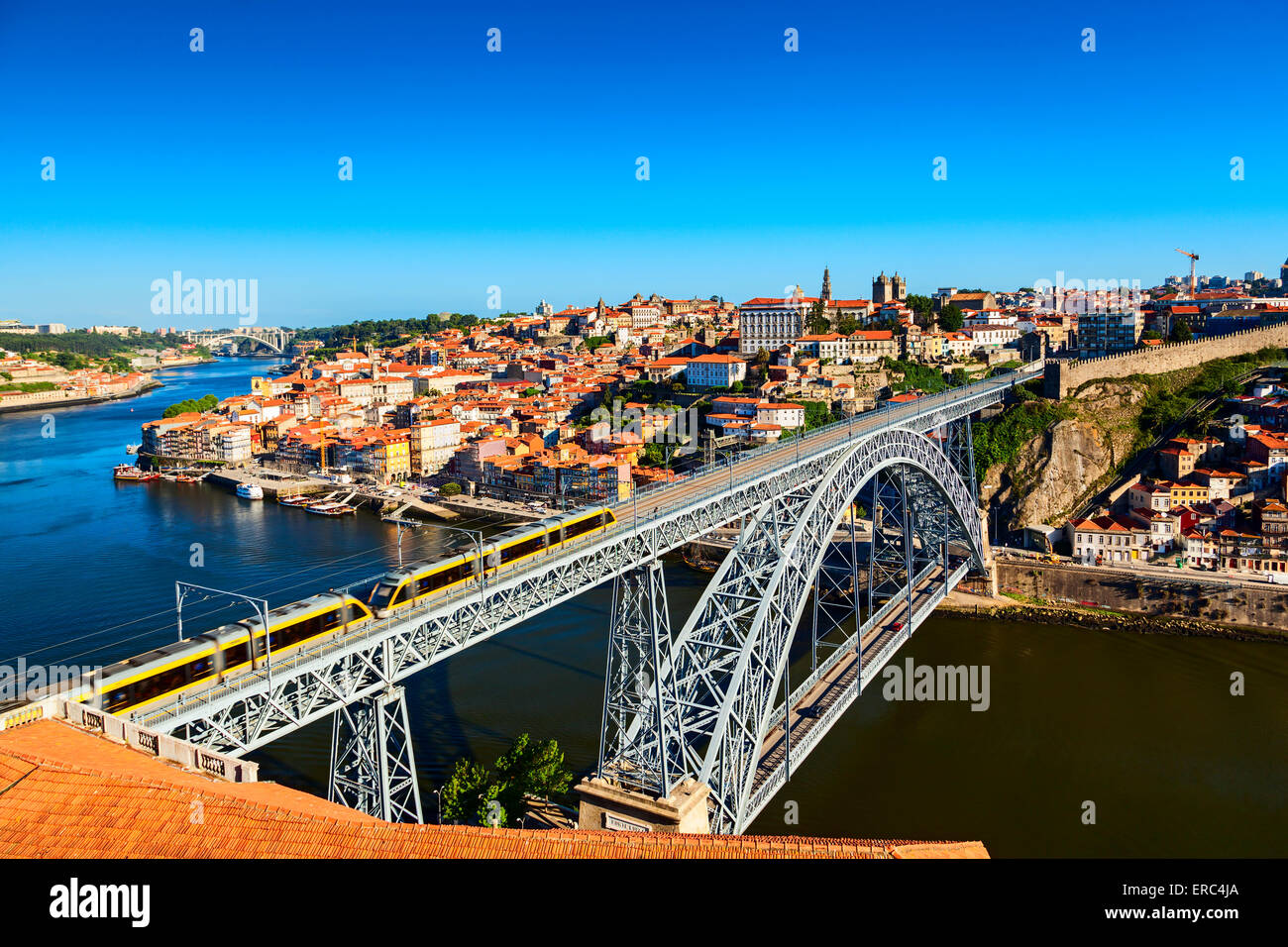 luis bridge in the city of porto Stock Photo - Alamy