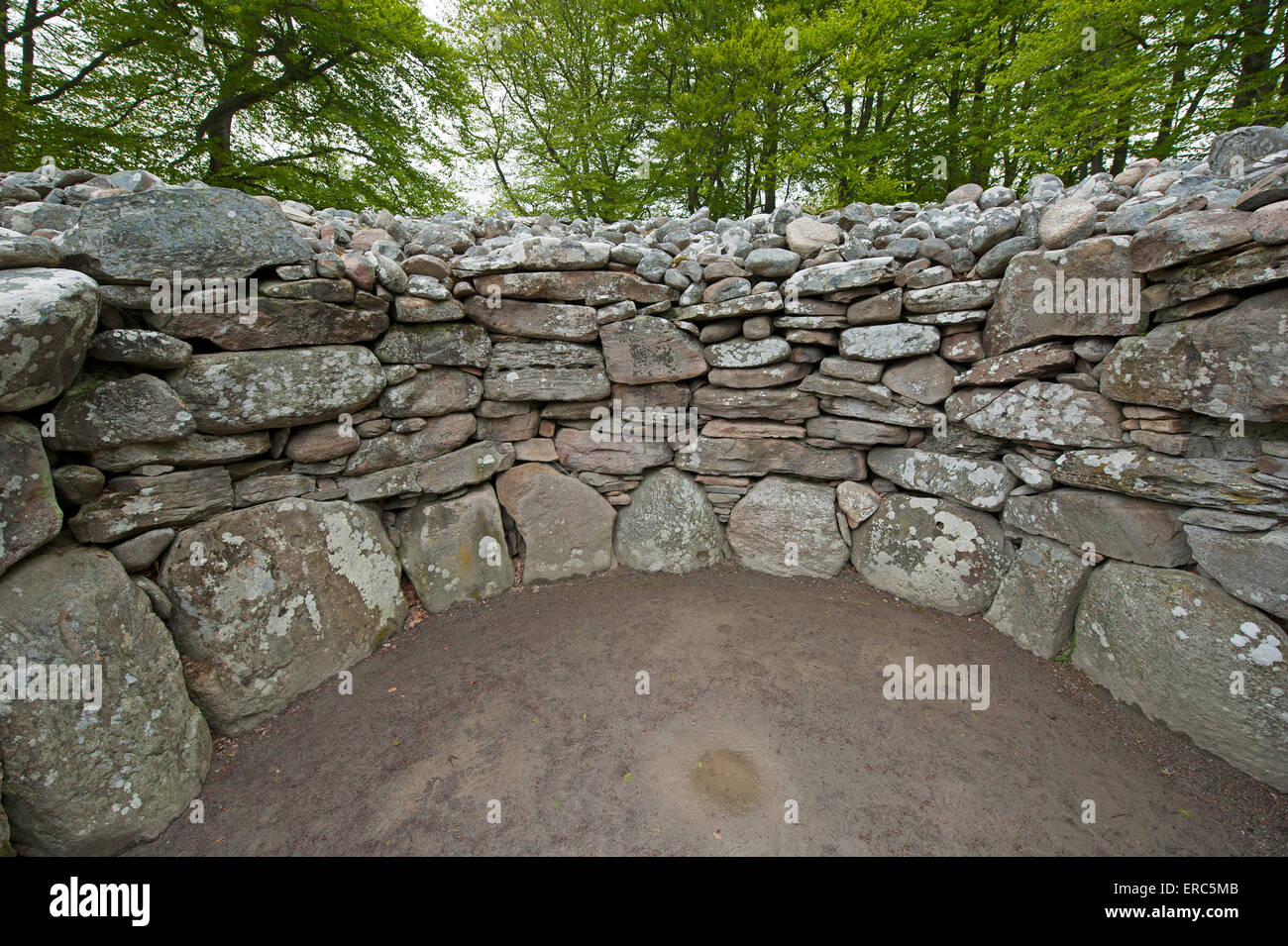 The interior stonework of the passage graves at the Clava Cairns ...