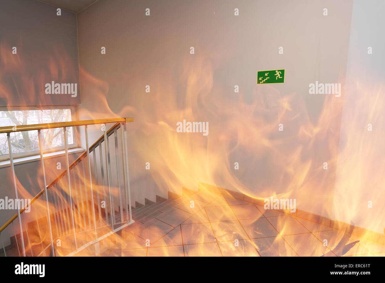 Emergency exit - fire in the building Stock Photo - Alamy