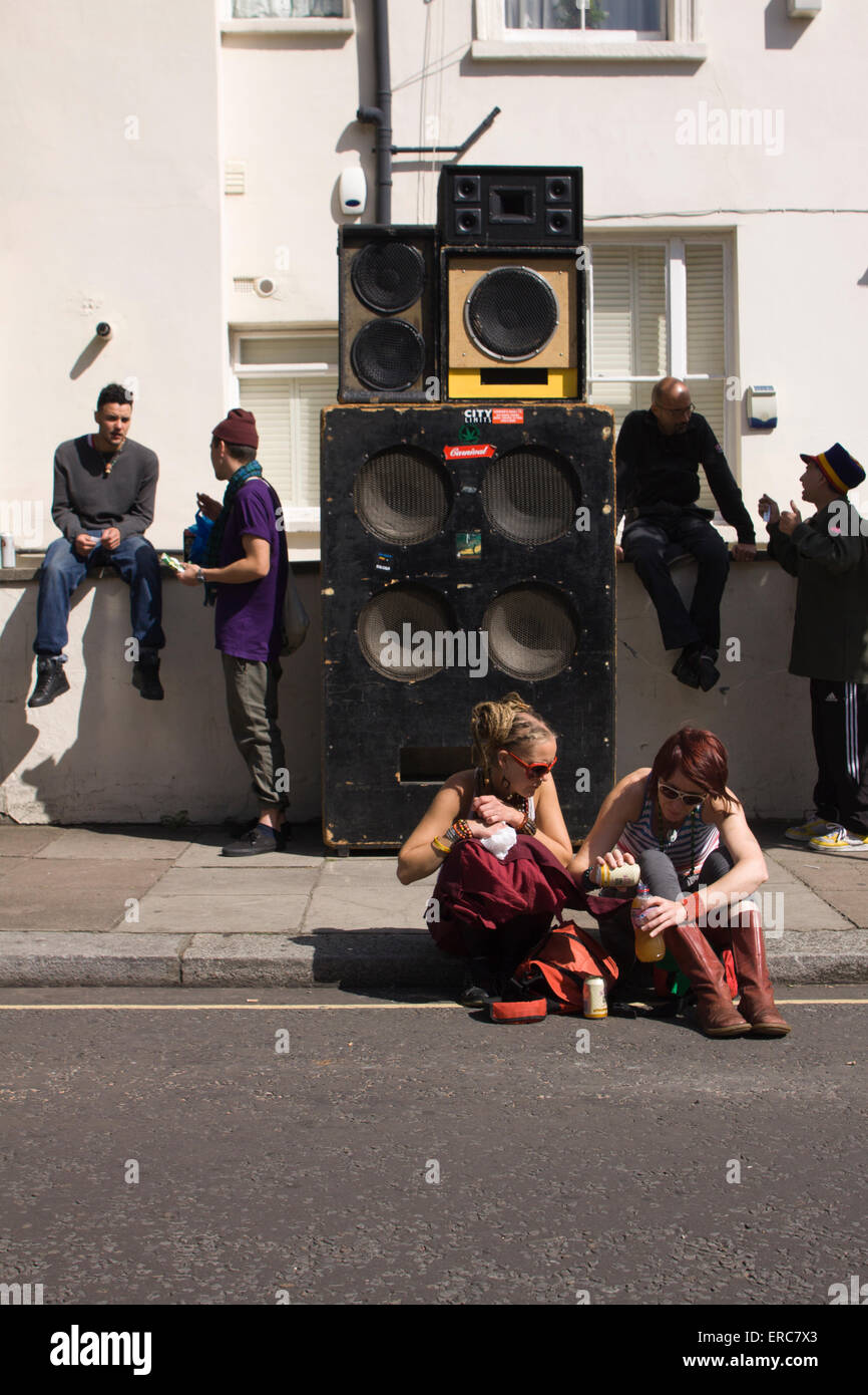 Speaker stack hi-res stock photography and images - Alamy