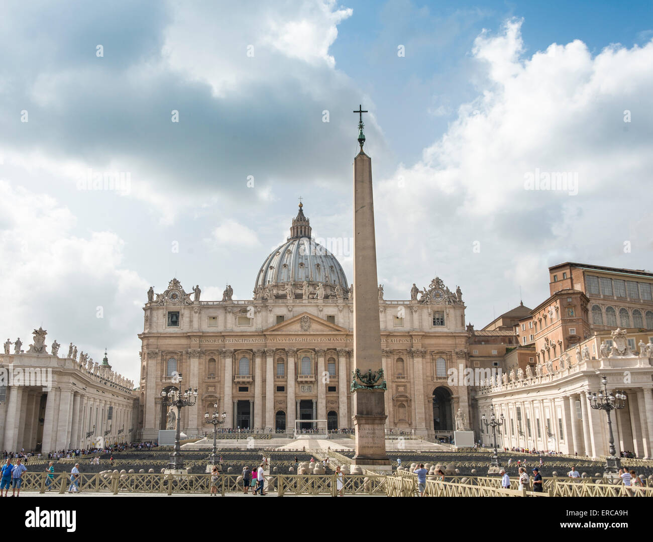 St. Peter's Square with St. Peter's Basilica and obelisk, Vatican City ...