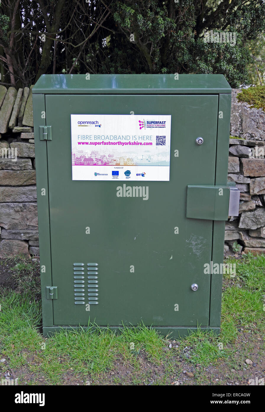 Fibre broadband hi-res stock photography and images - Alamy