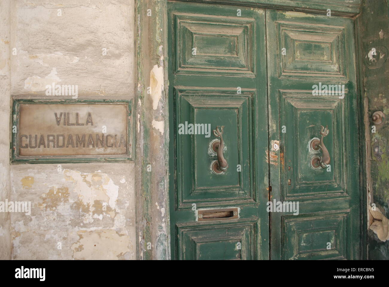 Queen Elizabeth's dilapidated former home Villa Guardamangia on the ...