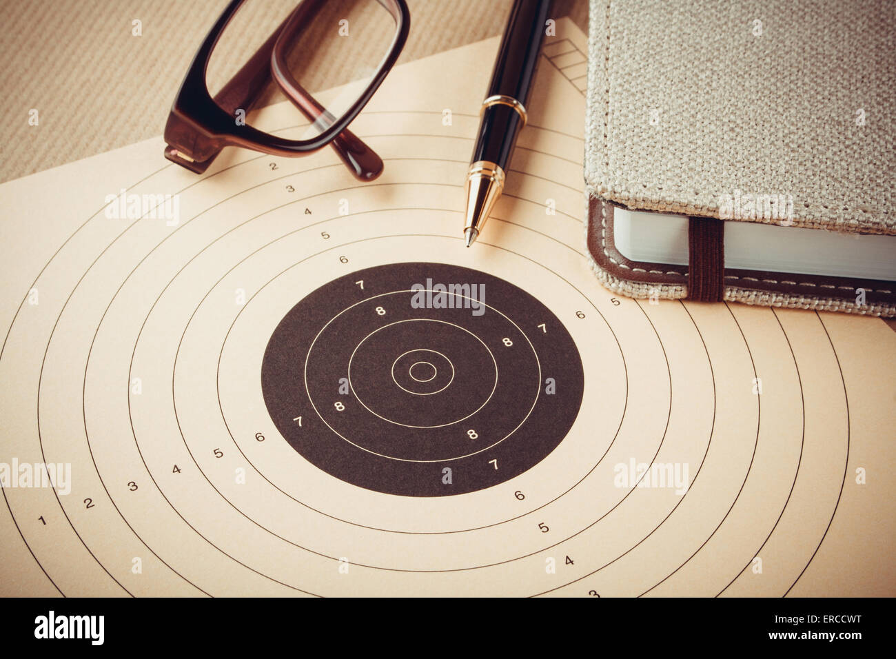 Aim goal objectives hi-res stock photography and images - Alamy