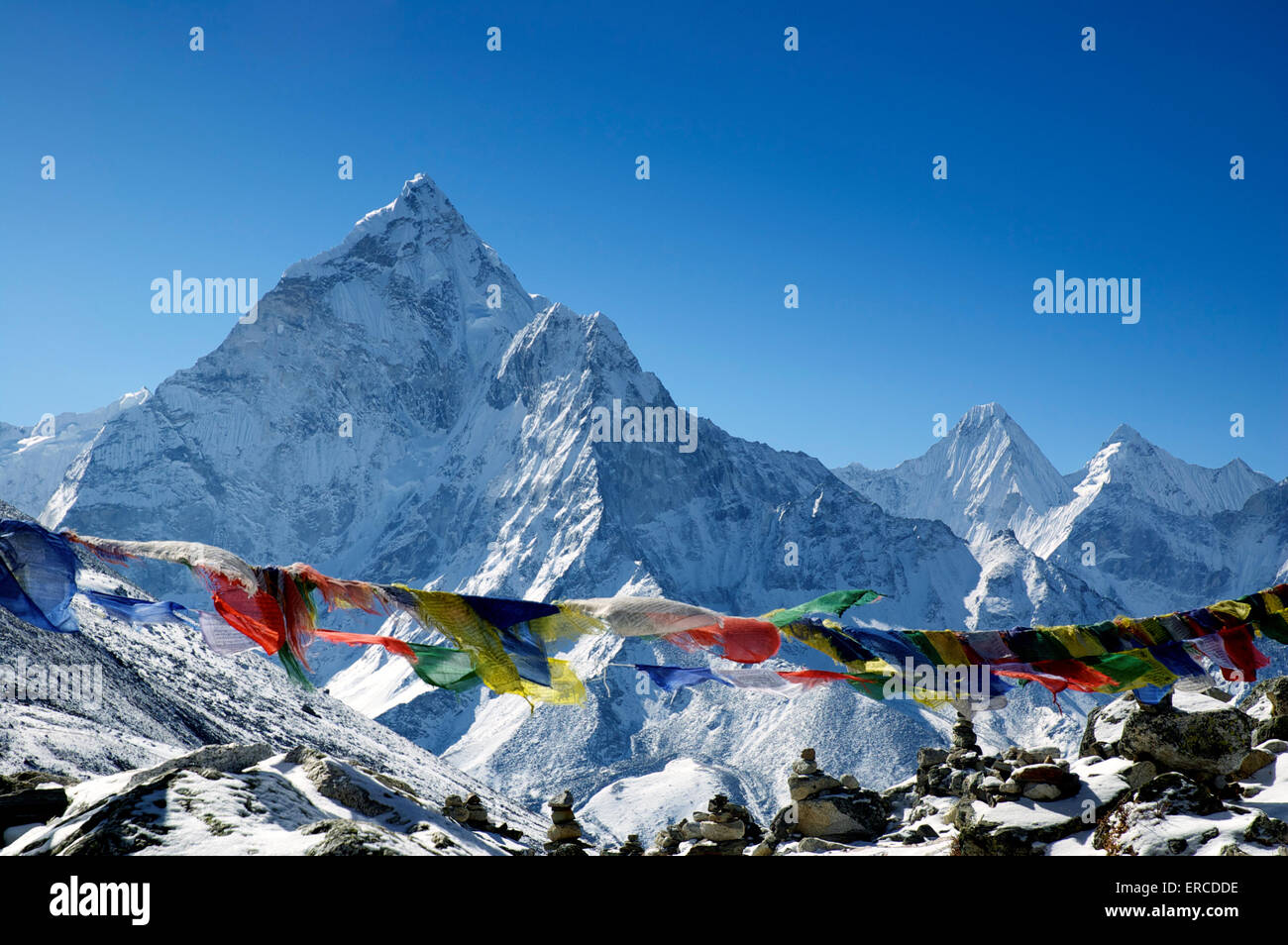Buddhist prayer flags with Ama Dablam in the background Stock Photo - Alamy