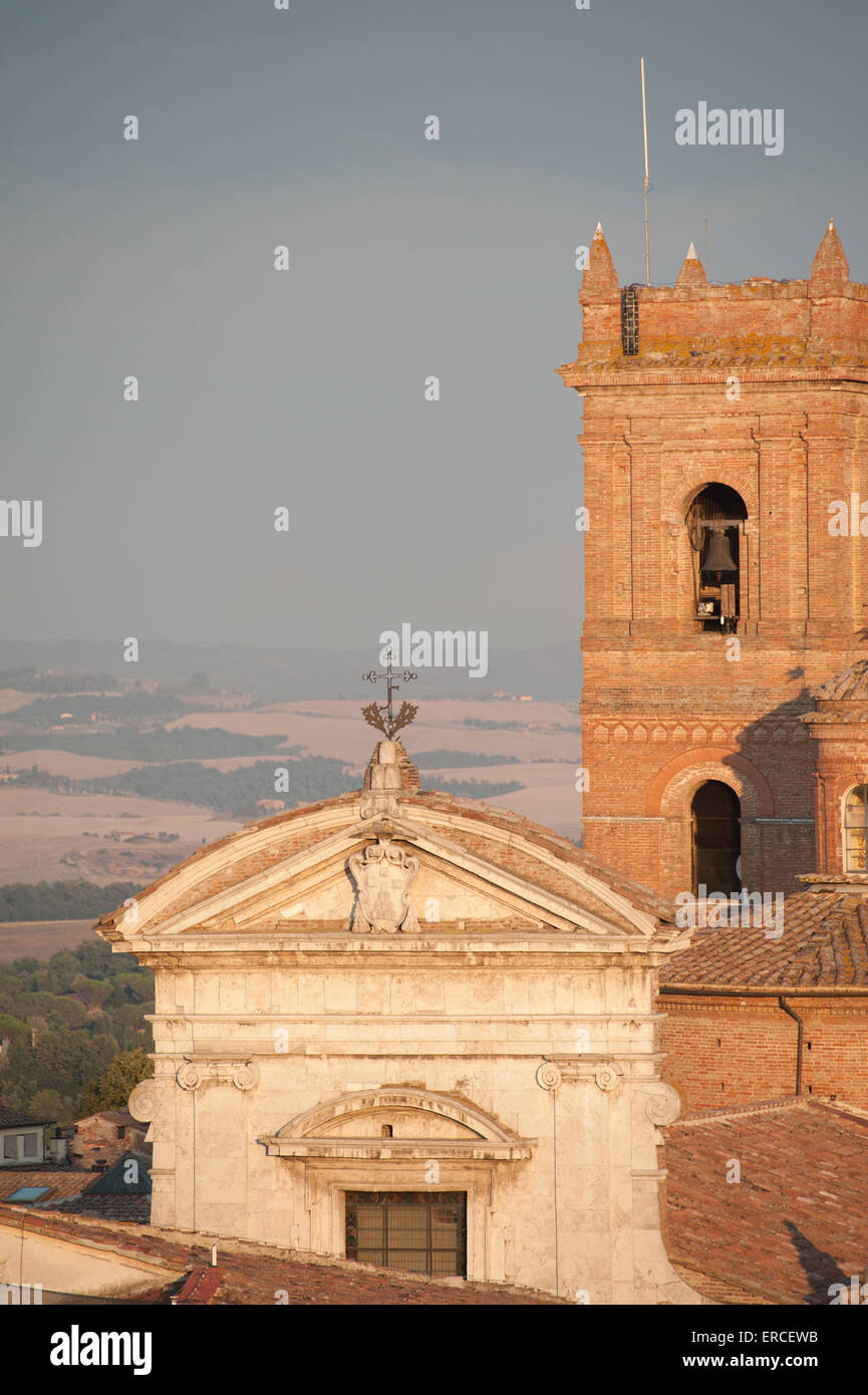 golden hour at city of Siena, Tuscany, Italy Stock Photo - Alamy