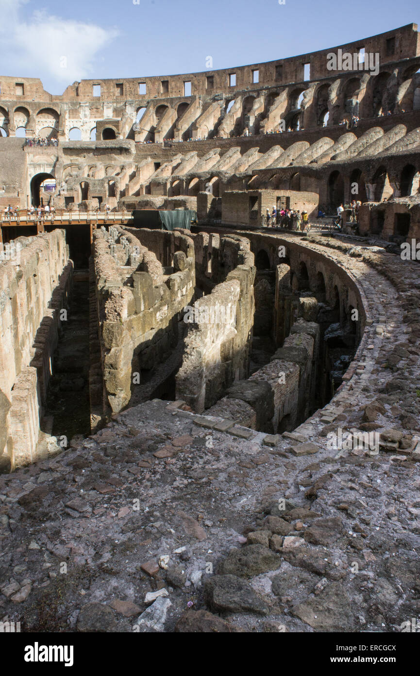 Colosseum outer wall hi-res stock photography and images - Alamy