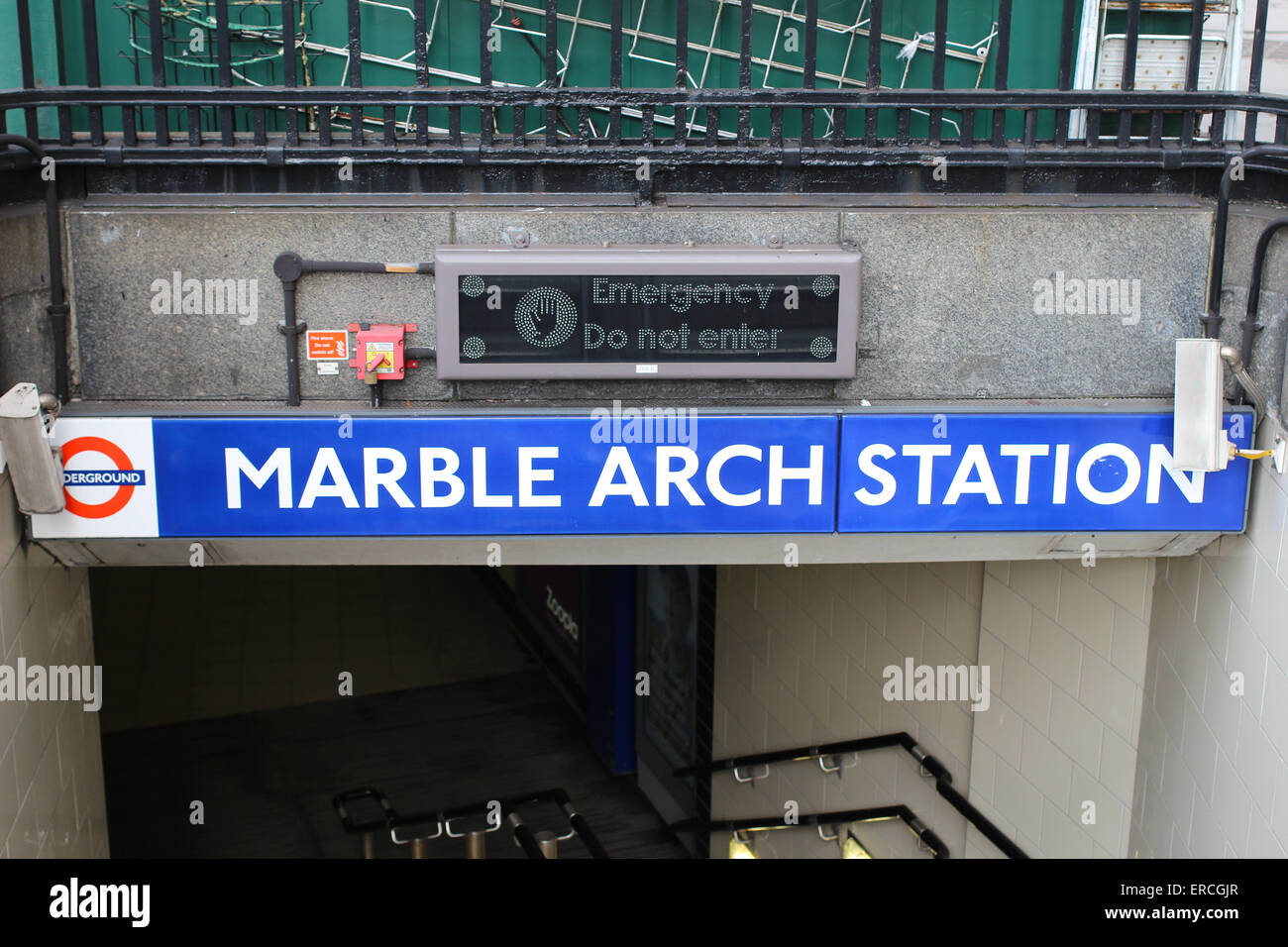 Marble Arch TFL underground sign Stock Photo - Alamy
