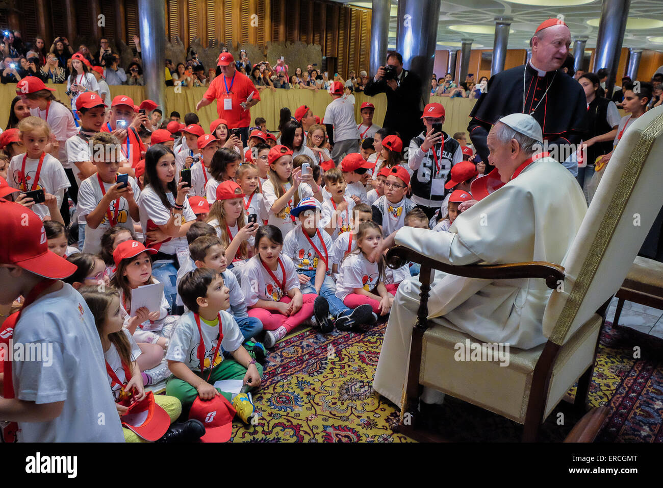 Vatican City. 30th May, 2015. Pope Francis meet the Train of the ...