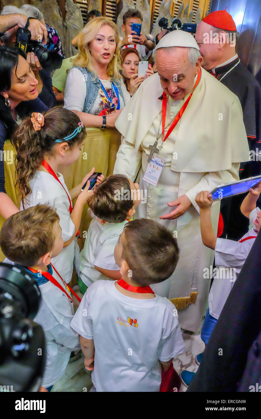 Vatican City. 30th May, 2015. Pope Francis meet the Train of the ...