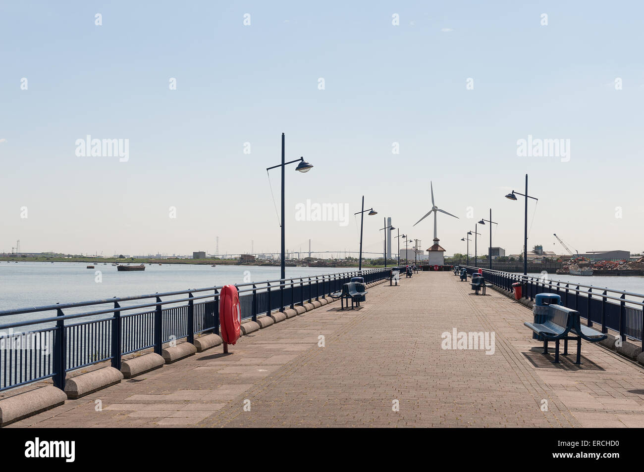 River Thames longest pier at Erith once home to a railway now ...