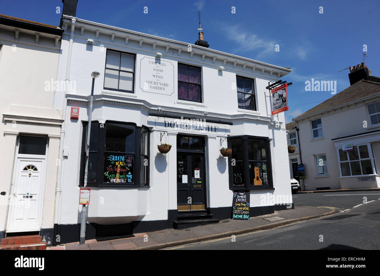 Brighton pubs uk hi-res stock photography and images - Alamy