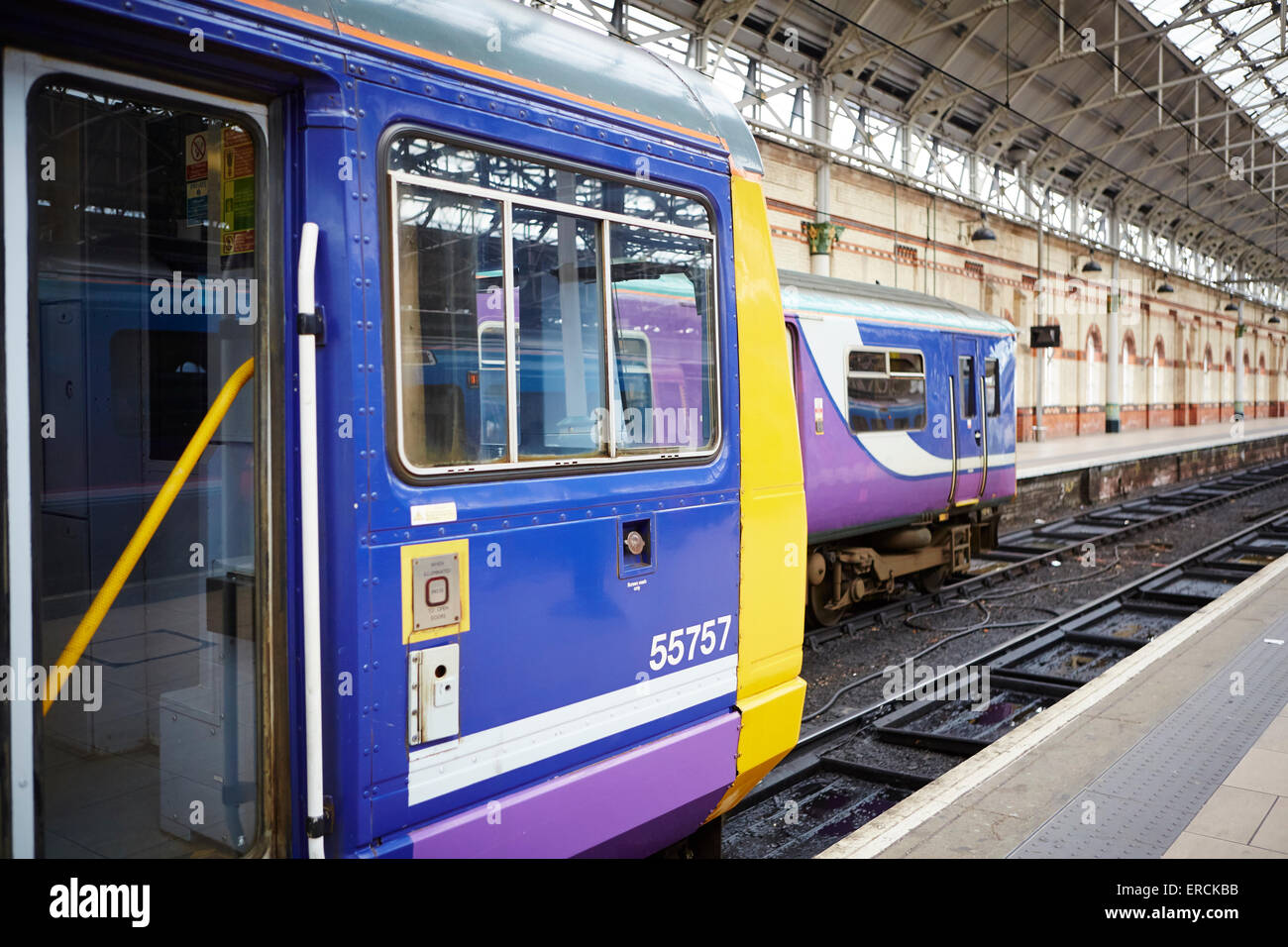 Manchester Piccadilly (left) a Norther Rail class 142 pacer and a 150 ...
