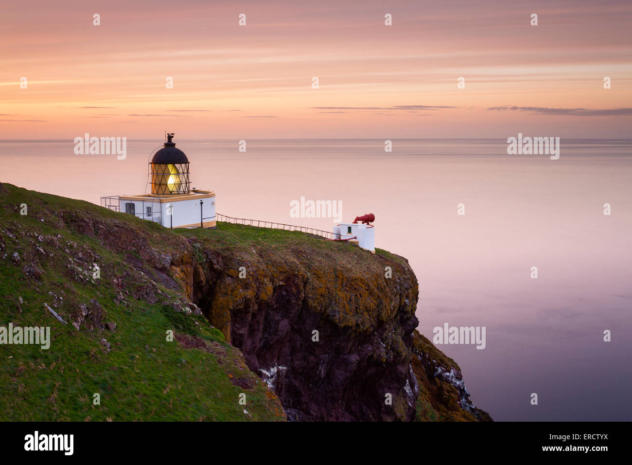 Lighthouse at St Abb's Head Nature reserve at sunset Stock Photo - Alamy