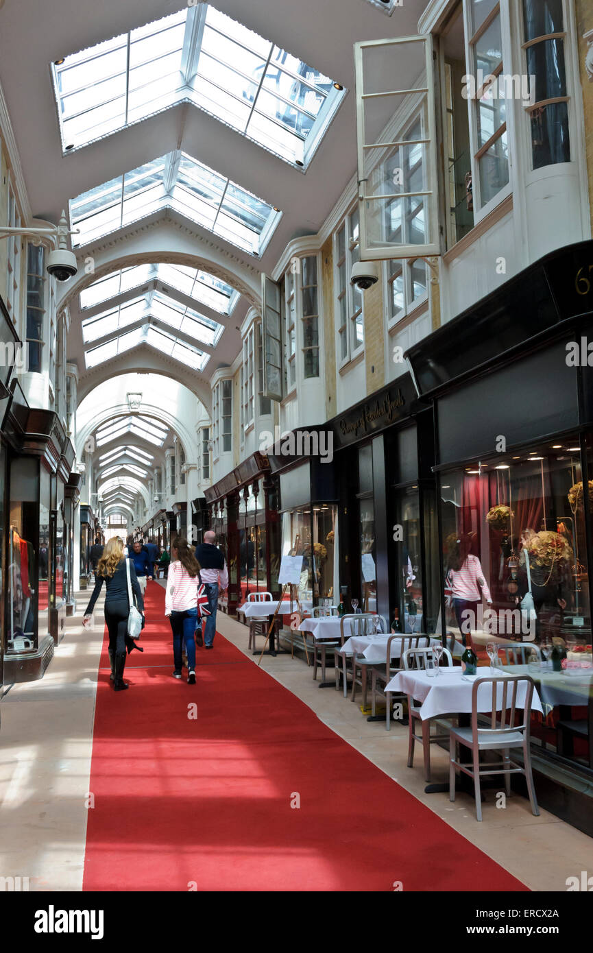 Old burlington arcade hi-res stock photography and images - Alamy