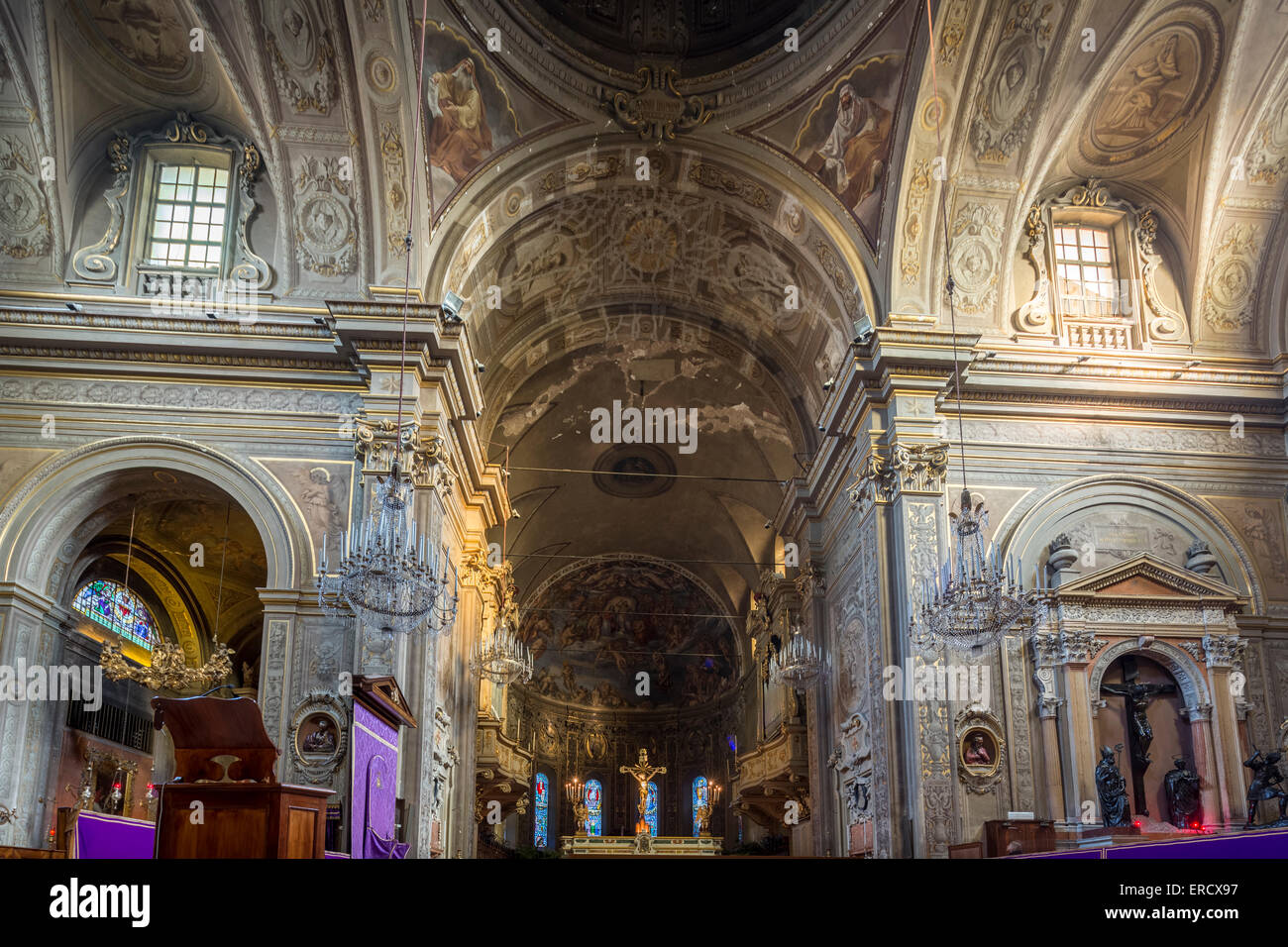 nave and apse of interior, Ferrara cathedral, Basilica Cattedrale di ...