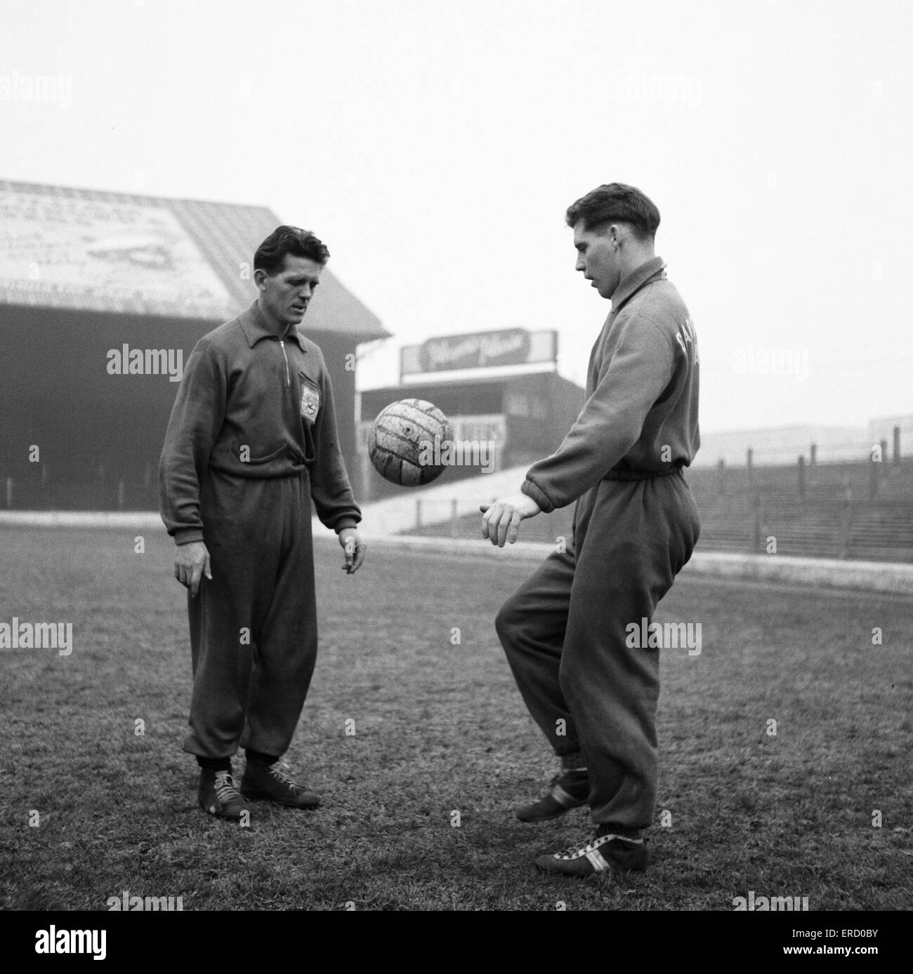 1960s cardiff hi-res stock photography and images - Alamy